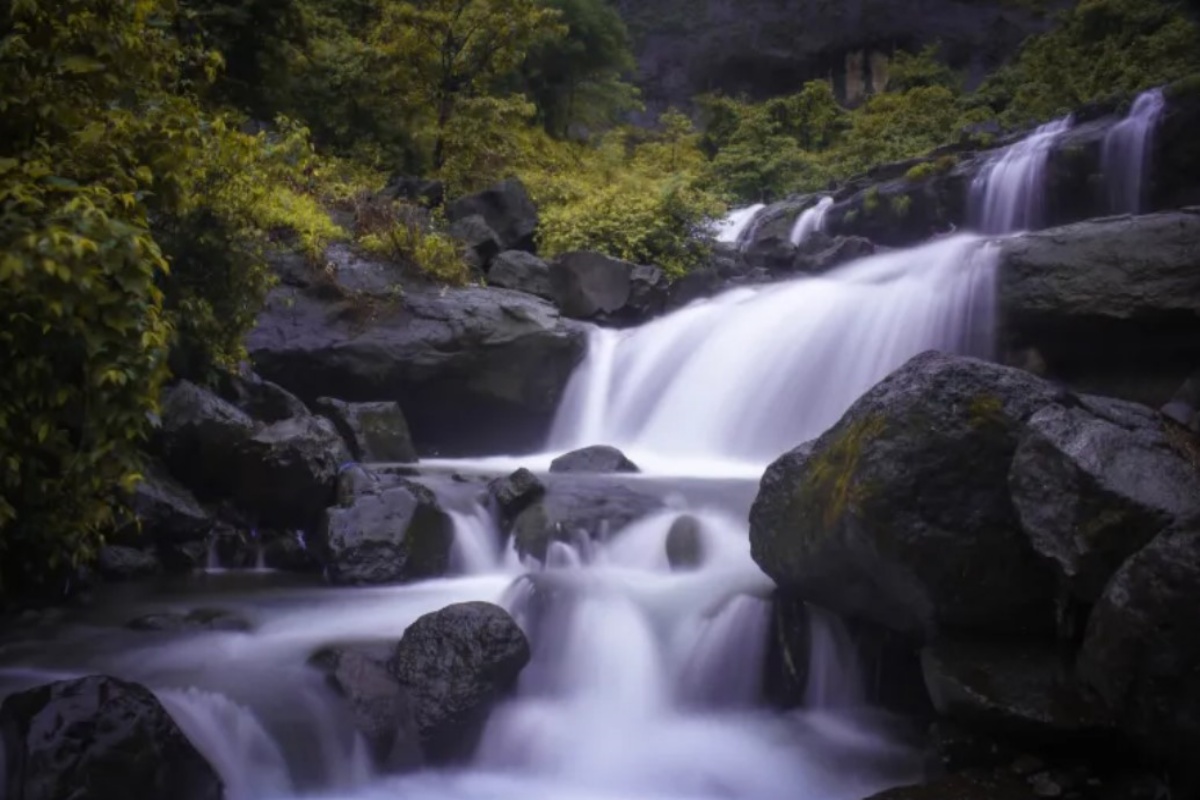 14 Stunning Waterfalls Near Mumbai - Travelmax