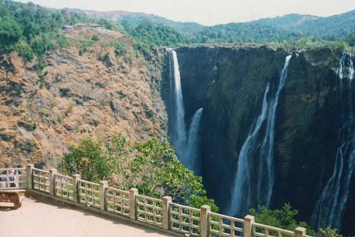 All You Need To Know About Planning A Trip To Jog Falls - Travelmax