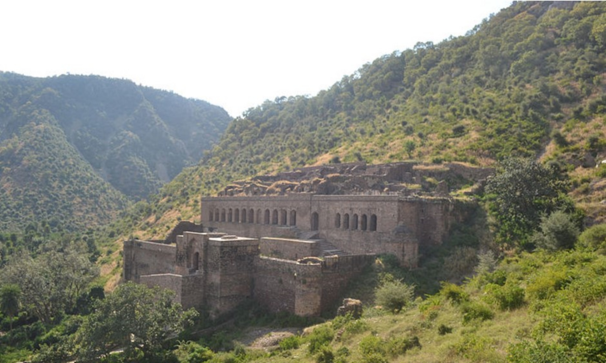 What Is So Unique About Bhangarh Fort and Why It Should Be on Your List ...